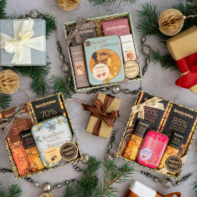 Assorted Chocolate Amatller Hamper Gift Posters 266g | Simón Coll